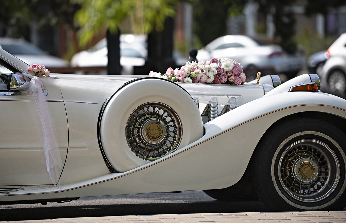 Galéria - CMC Tiffany - esküvői autó - Esküvői autó / Oldtimer bérlés ...